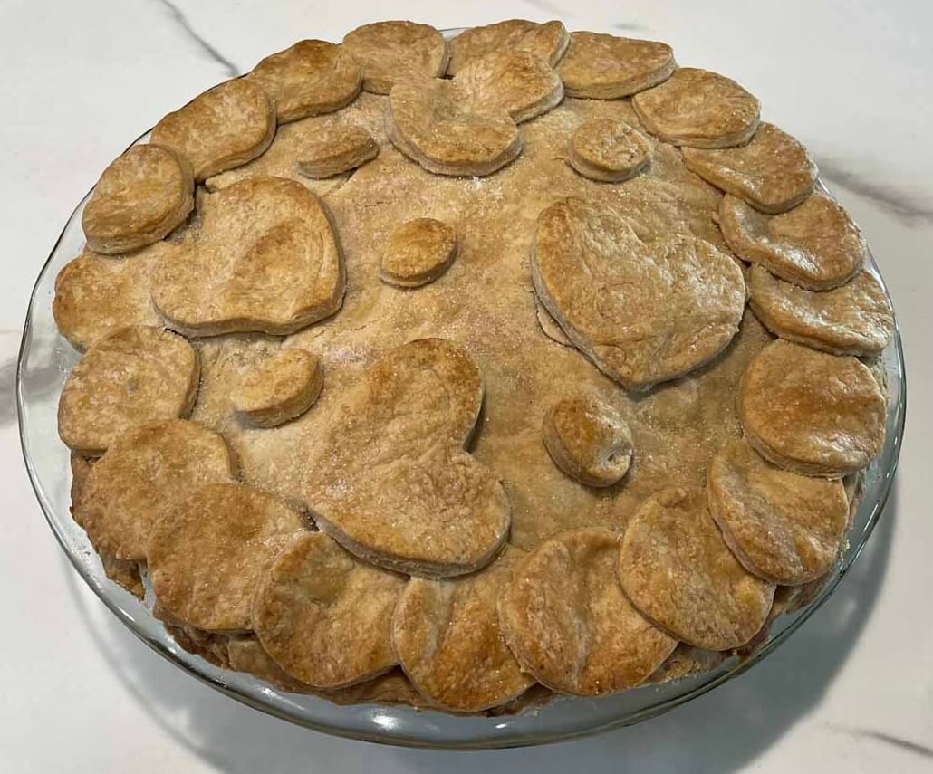 the best dang apple pie you’ll ever have *dairy & egg free* - Arda Acres